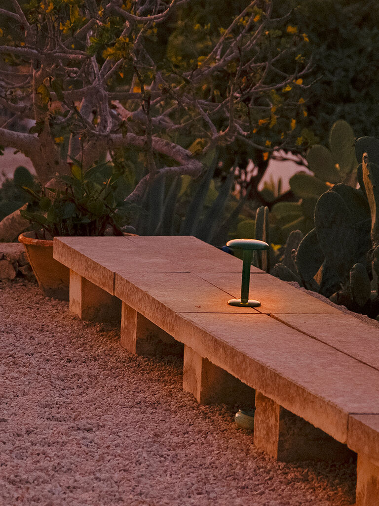 Decorative Modern Lighting for Contemporary Spaces | FLOS USA