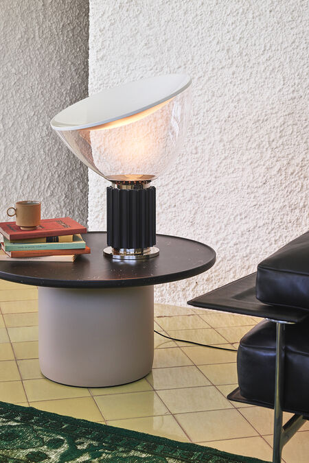 Contemporary and Modern Living Room lighting | Flos Official Online Store