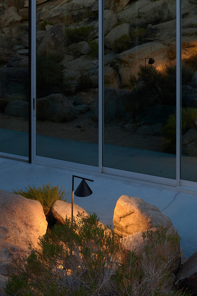 Modern Lamps for Outdoor spaces | Flos Official Shop