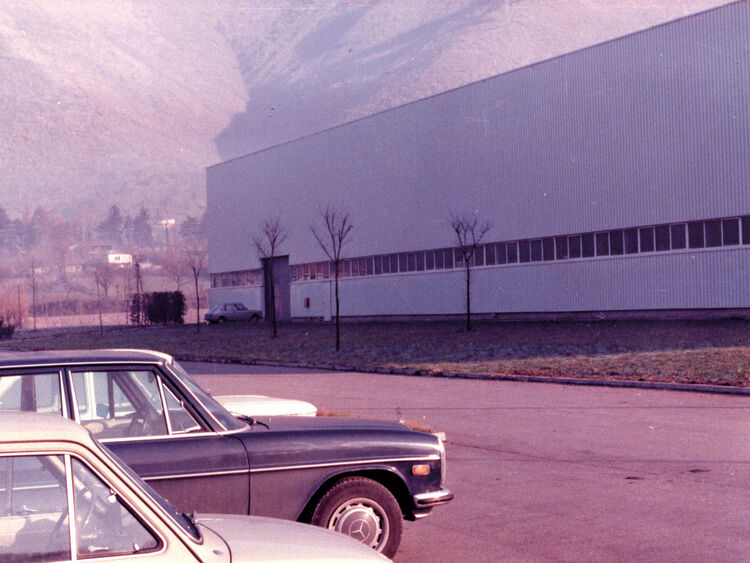 Inside Flos | Flos Official Store